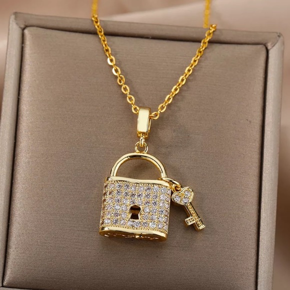 Jewelry | New 14k Gold Lock Key Necklace | Poshmark